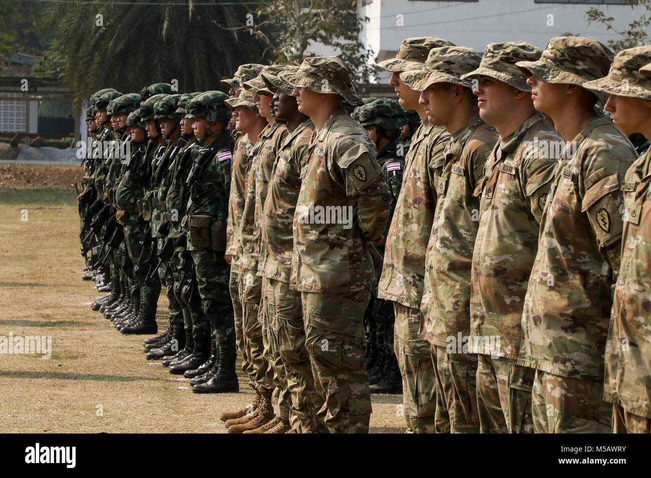 U.S. Army Soldiers from 1st Battalion, 21st Infantry Regiment, 2nd ...