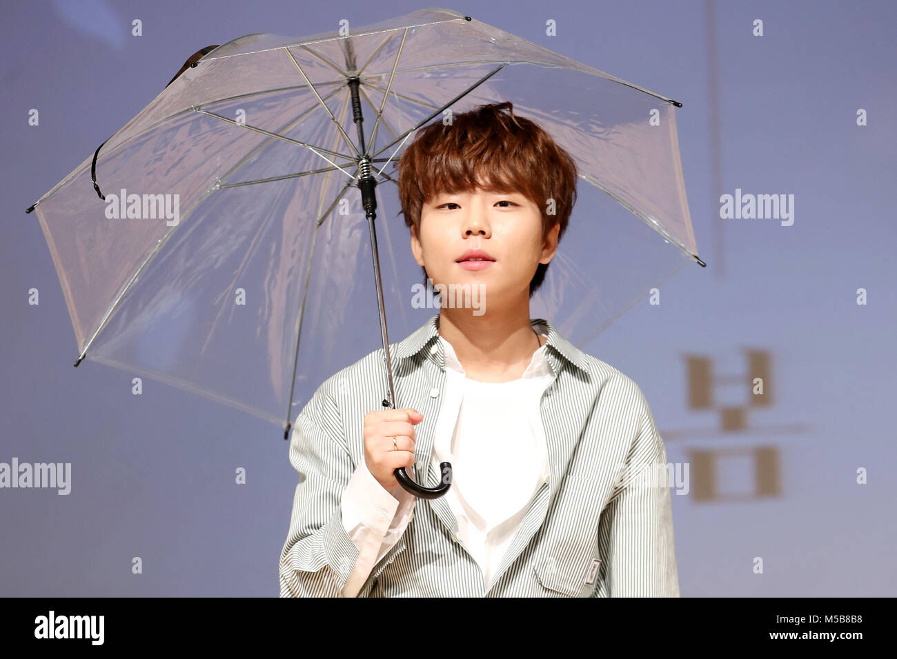 20th Feb, 2018. S. Korean singer Jung Seung-hwan South Korean singer ...