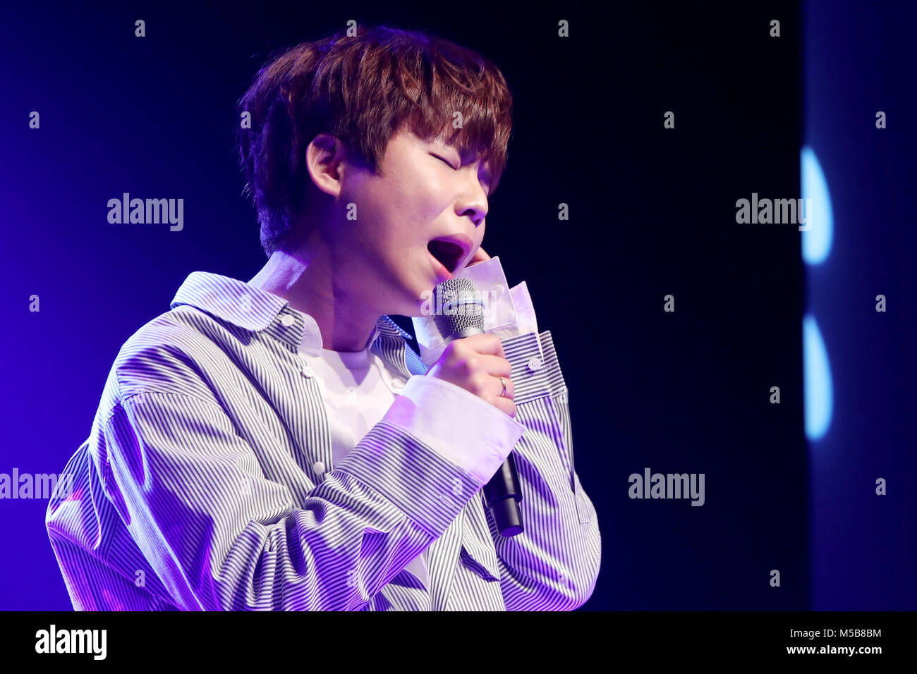 20th Feb, 2018. S. Korean singer Jung Seung-hwan South Korean singer ...