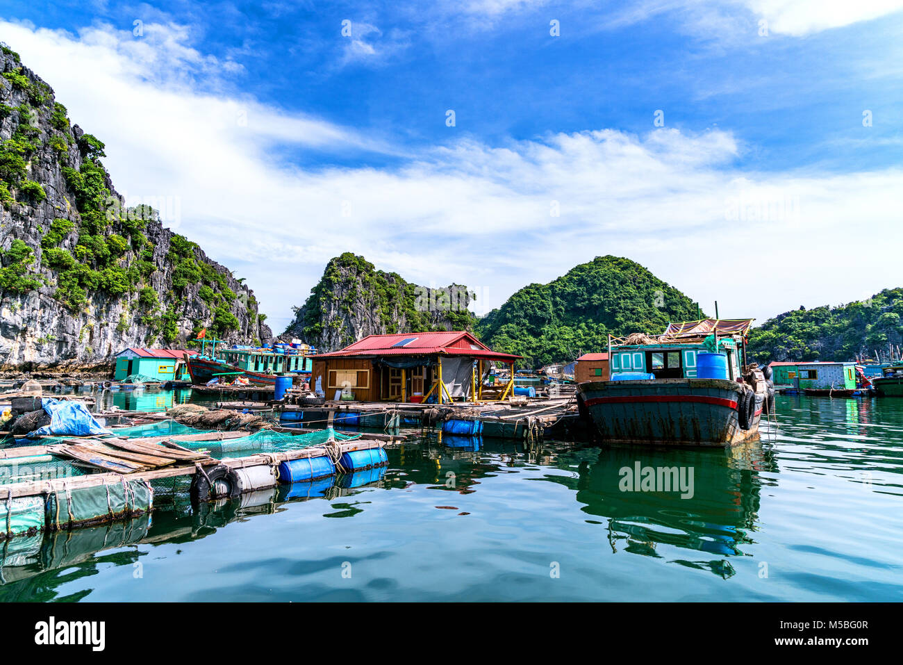 Floating fishing village and rock island in " Lan Ha " Bay, Vietnam ...