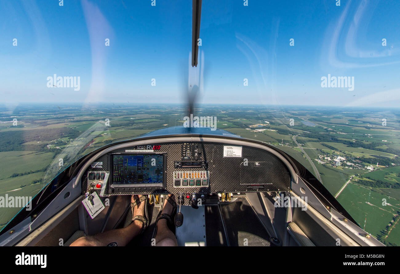 Vans aircraft rv 12 hi-res stock photography and images - Alamy