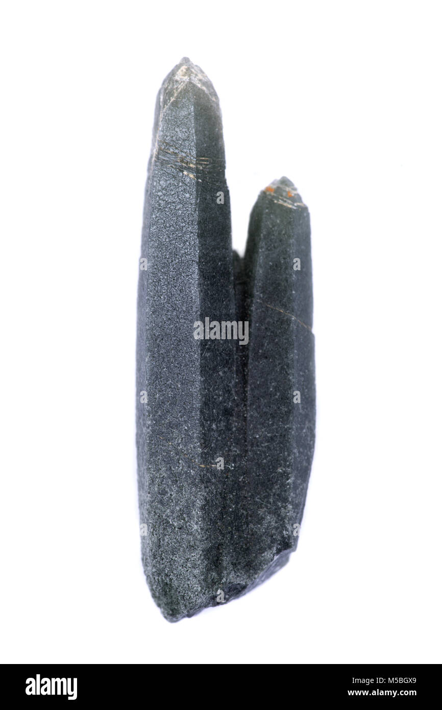 Natural green quartz point with actinolite inclusions from Huanggang ...