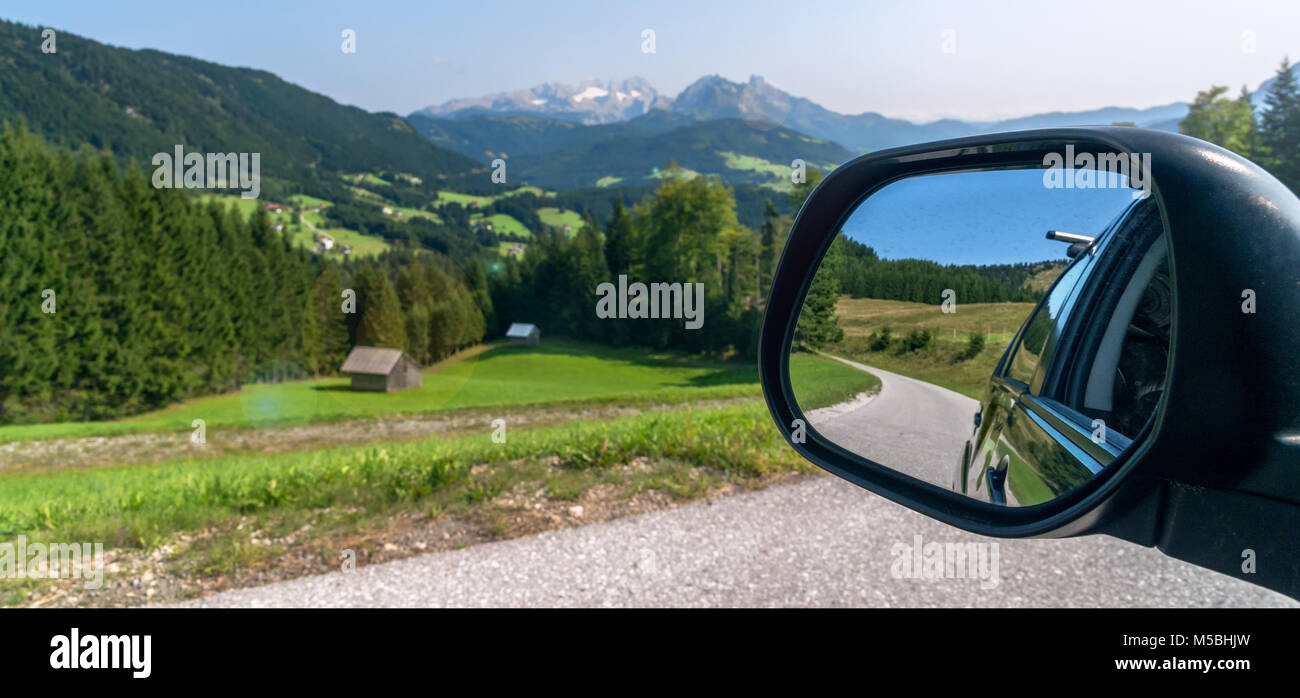 Road trip car view hi-res stock photography and images - Alamy