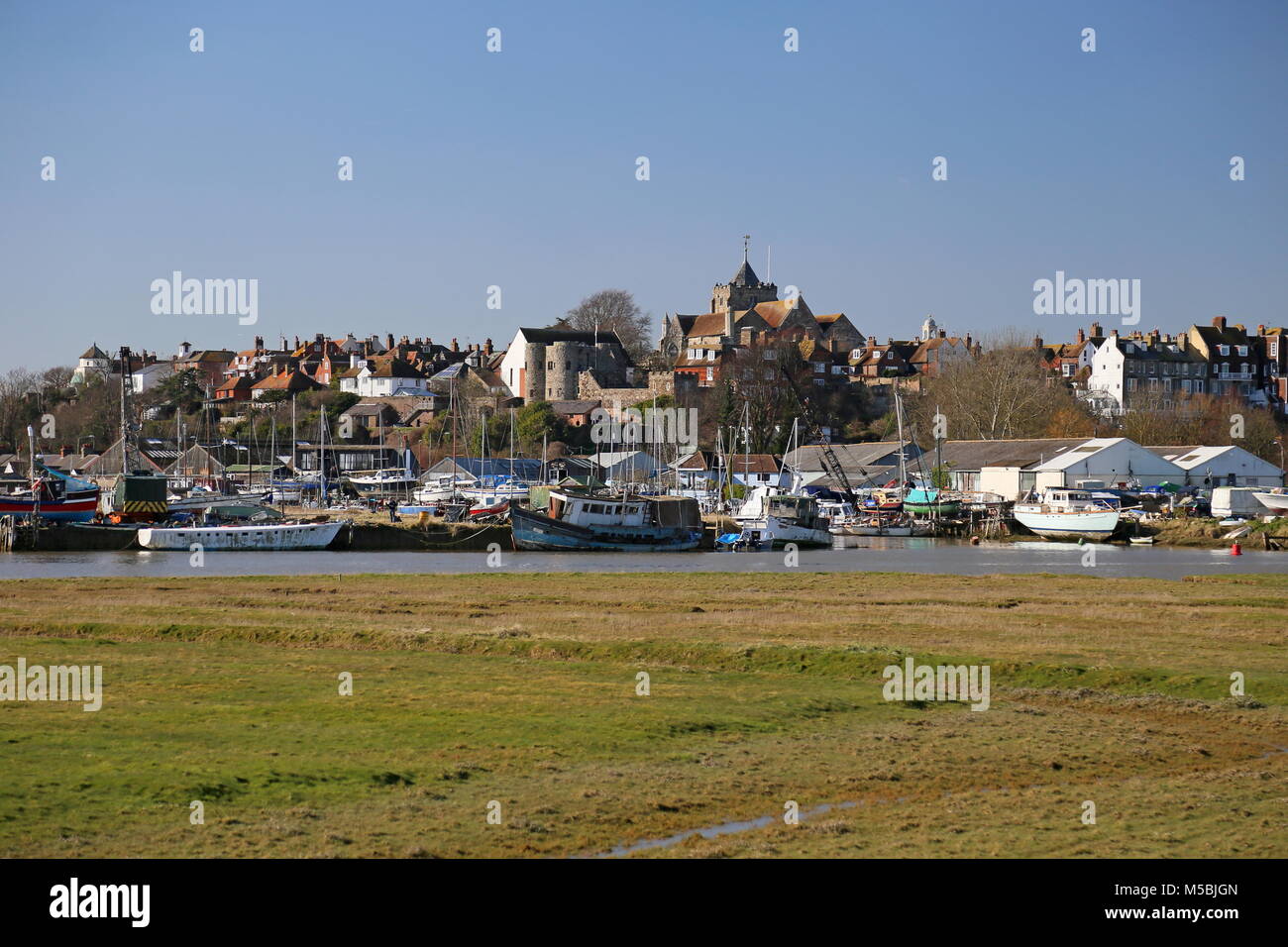 Rye seen from north of the River Rother, East Sussex, England, Great ...