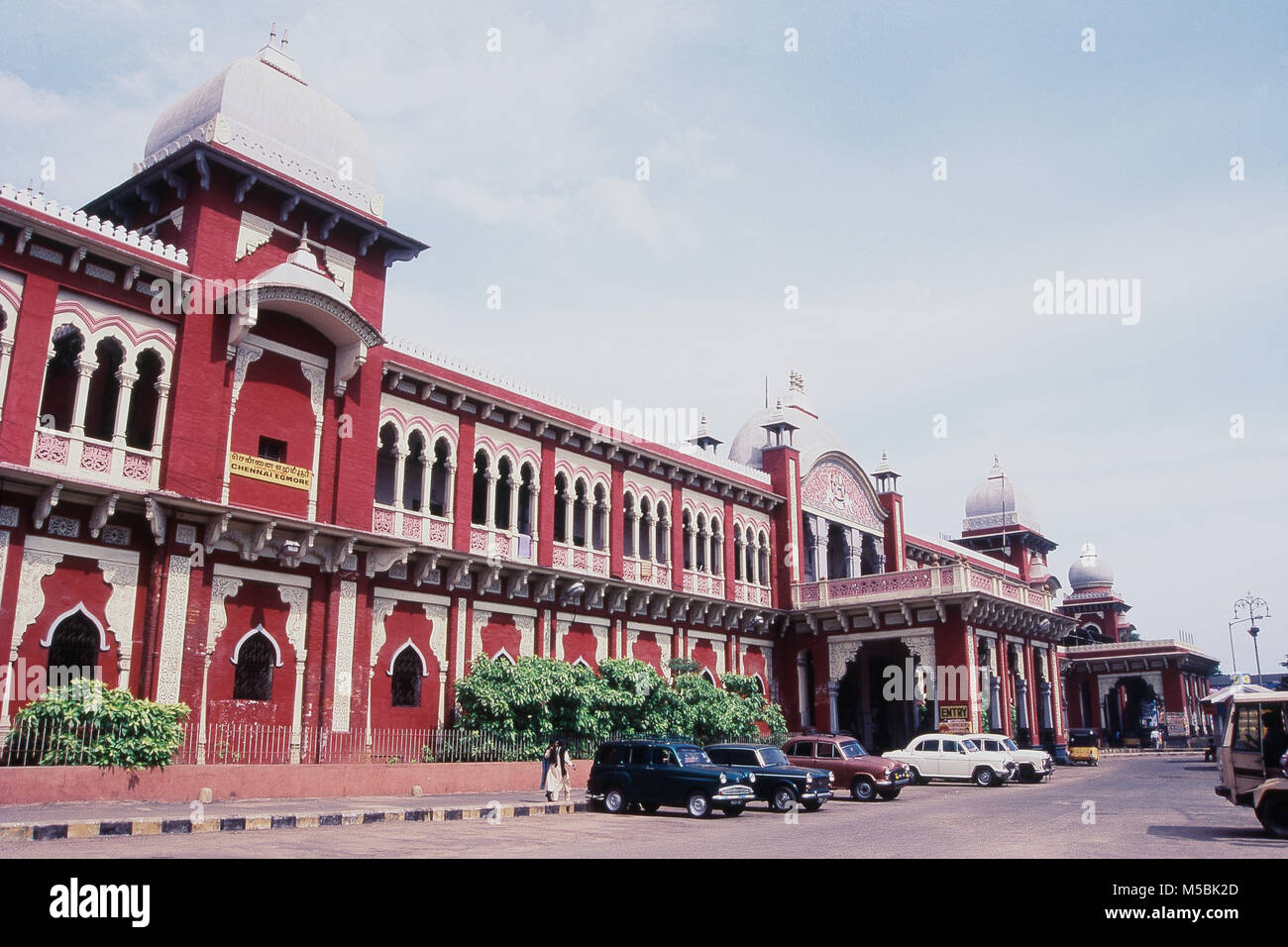 Egmore railway station hi-res stock photography and images - Alamy