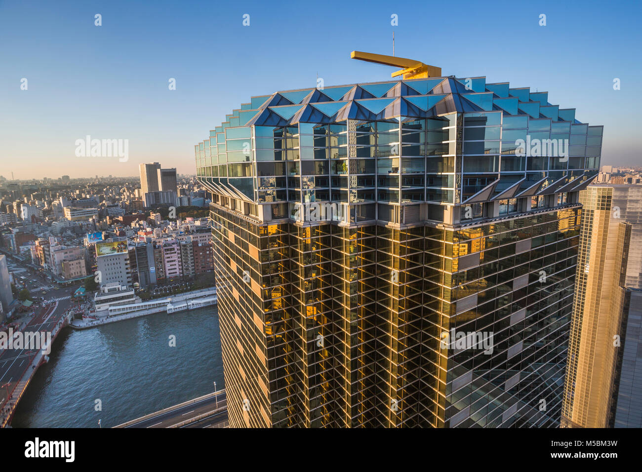 Building by sumida river hi-res stock photography and images - Alamy