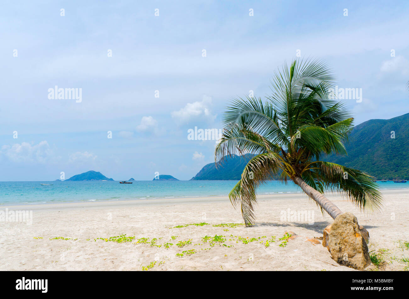 An Hai beach, Con Dao island, Ba Ria Vung Tau, Vietnam Stock Photo - Alamy