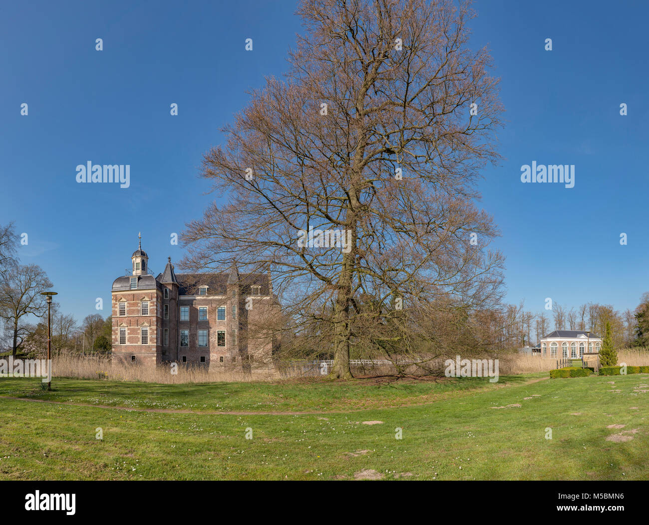 Castle ruurlo hi-res stock photography and images - Alamy