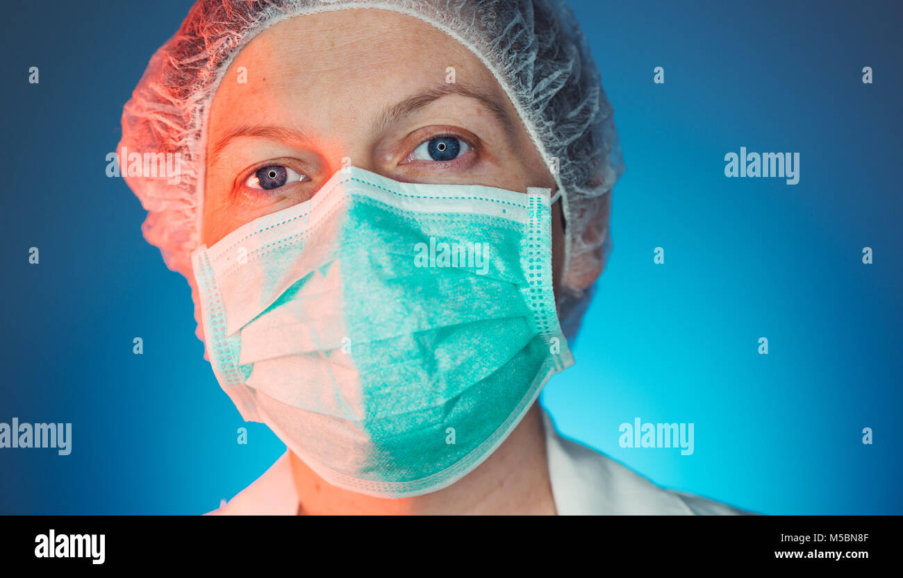 Professional pharmacy worker portrait caucasian hi-res stock ...