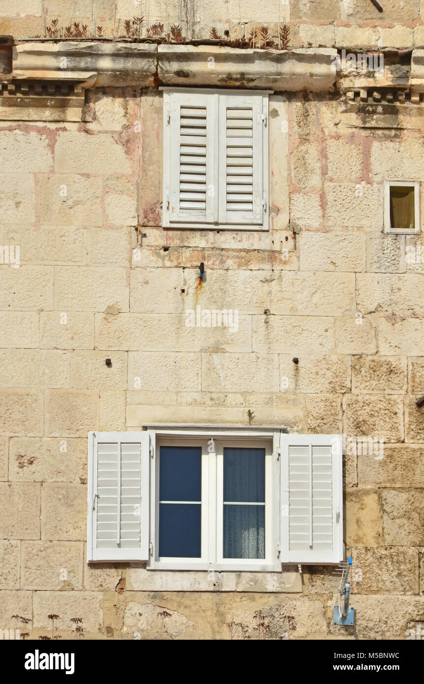 Modern apartments built inside the walls of the Palace of the ancient ...