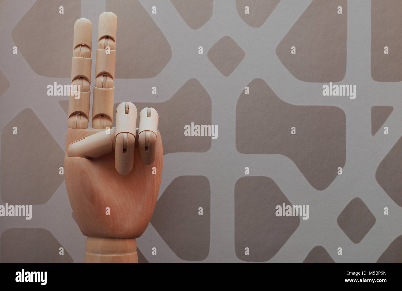 Articulated wooden hand hi-res stock photography and images - Alamy