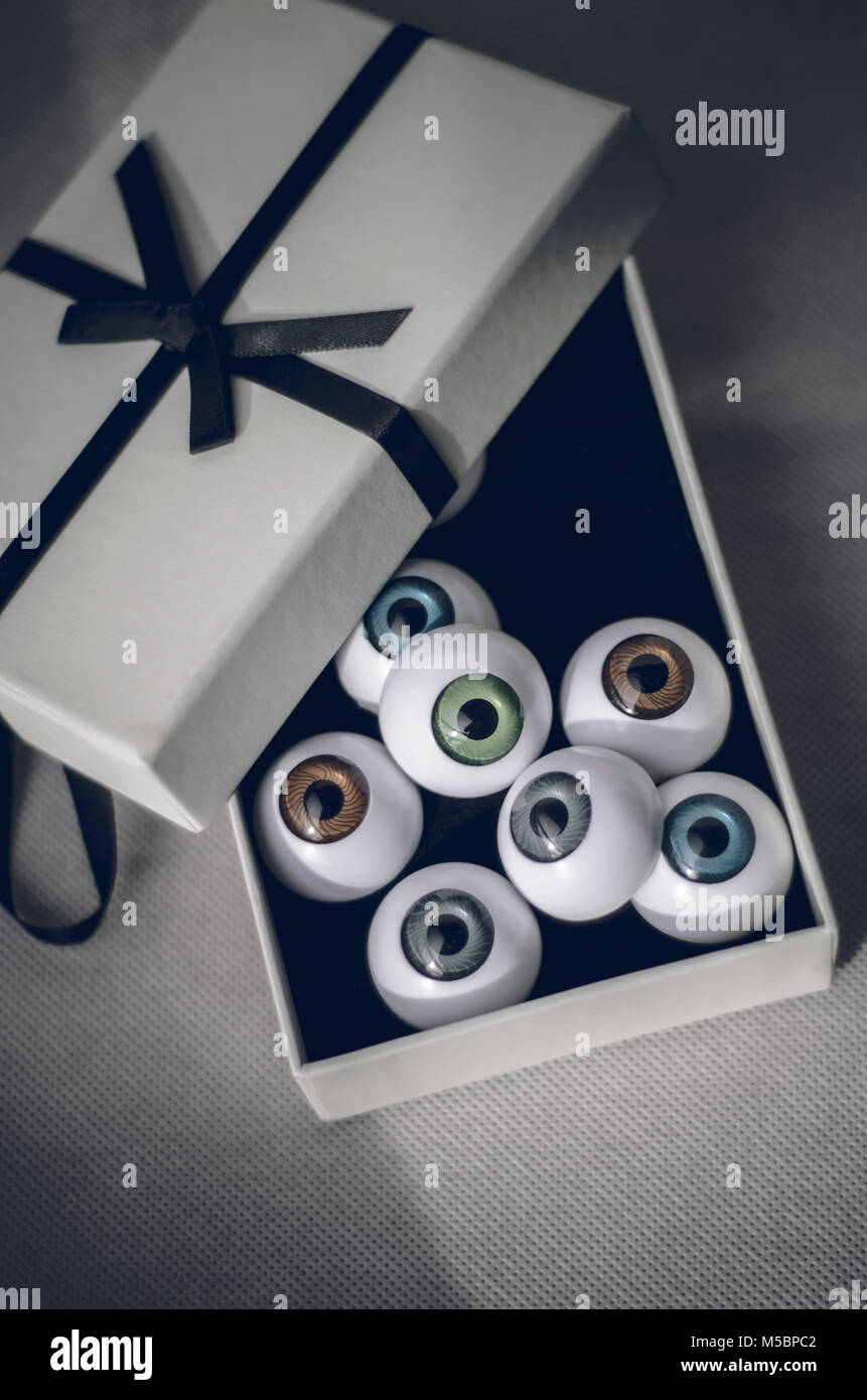 a box of eyeballs Stock Photo - Alamy