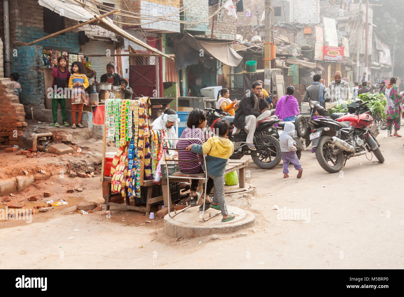 A Street Scene in India Stock Photo - Alamy