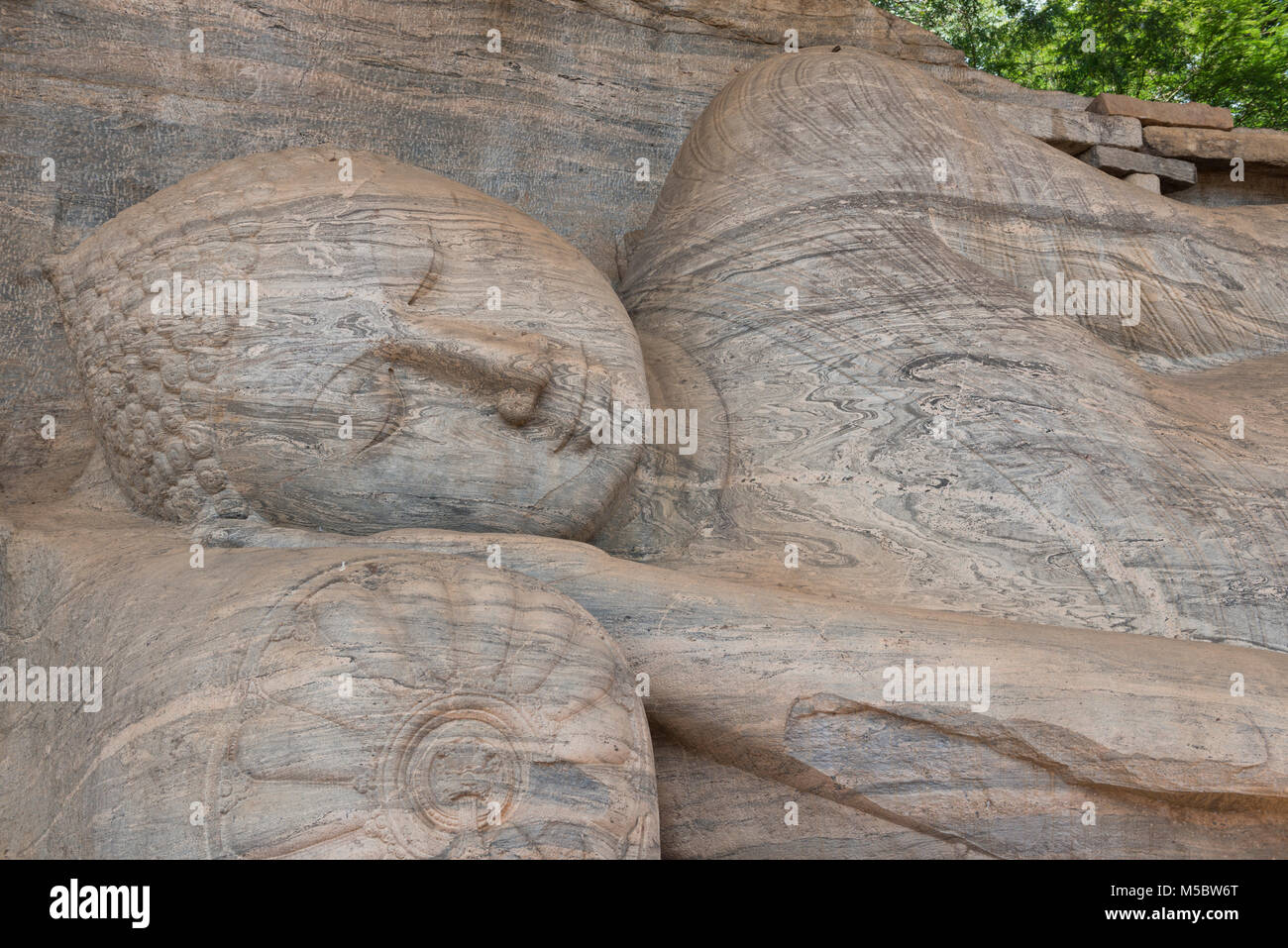 Kalu Gal Vihara Buddha Statue High Resolution Stock Photography and ...