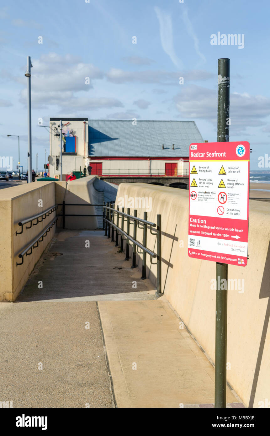 Ramped walkway leading to Redcar Beach at Newcomen Terrace, Redcar ...