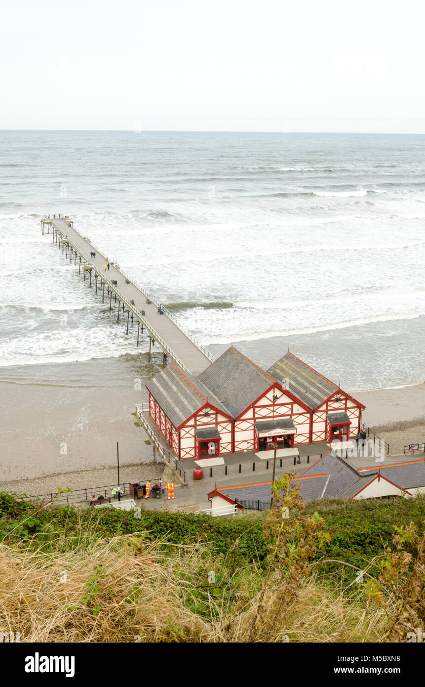 Saltburn Pier at Saltburn-by-the-Sea, viewed from the Clifftop Stock ...