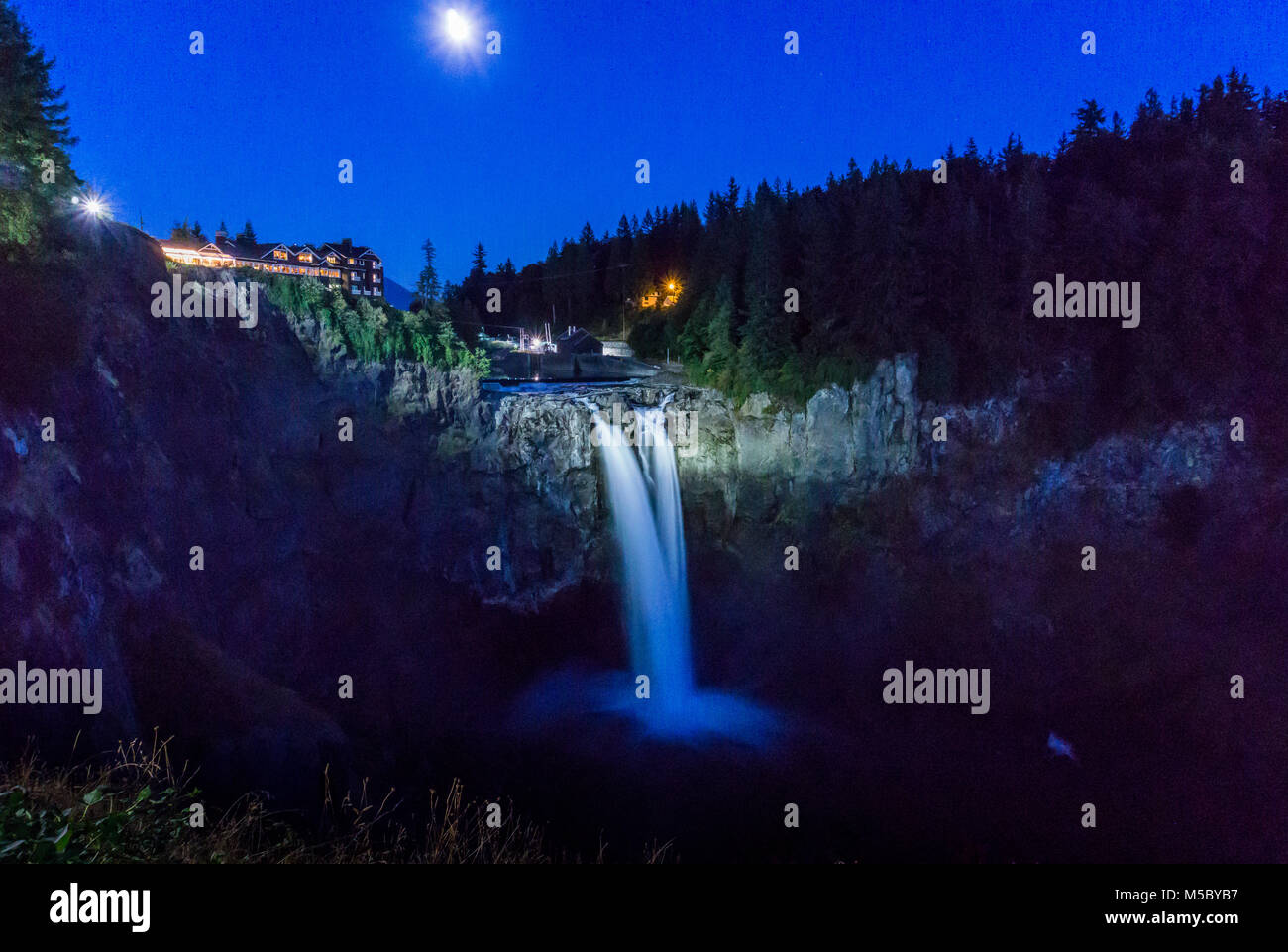 Snoqualmie, USA, September 2, 2017 : View of Snoqualmie Fallsand Salish ...