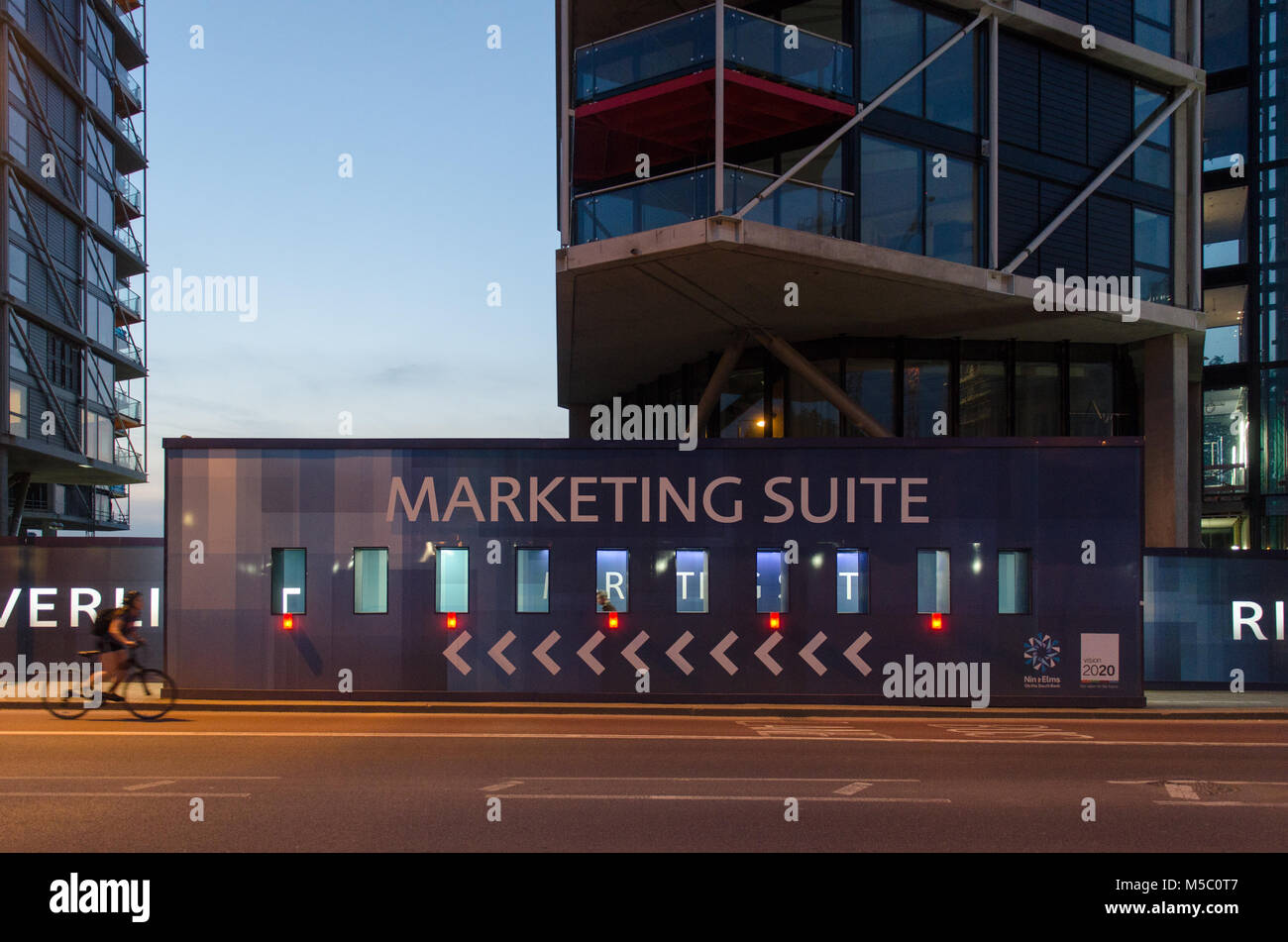 London housing redevelopment hi-res stock photography and images - Alamy