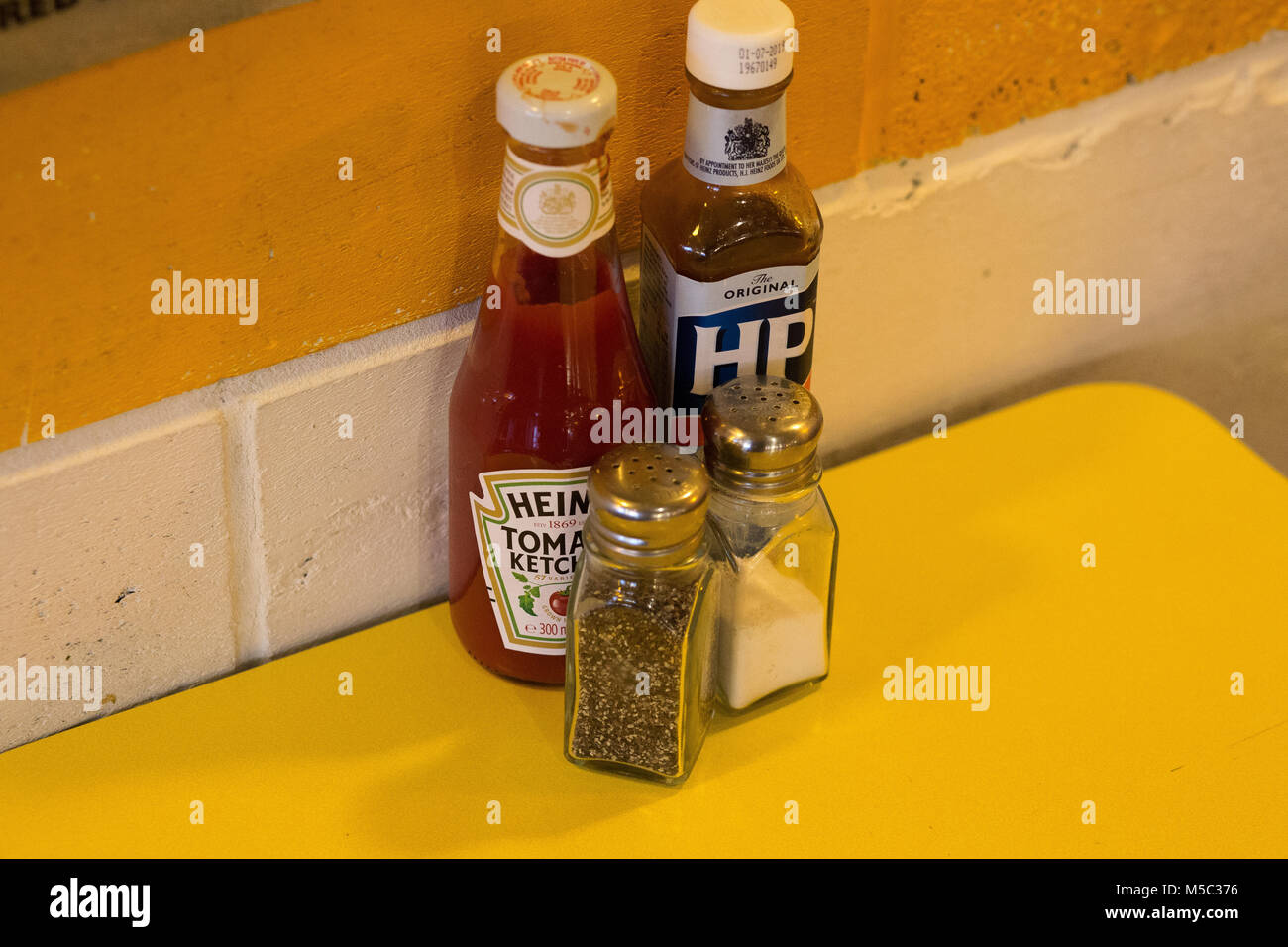 Heinz condiments hi-res stock photography and images - Alamy