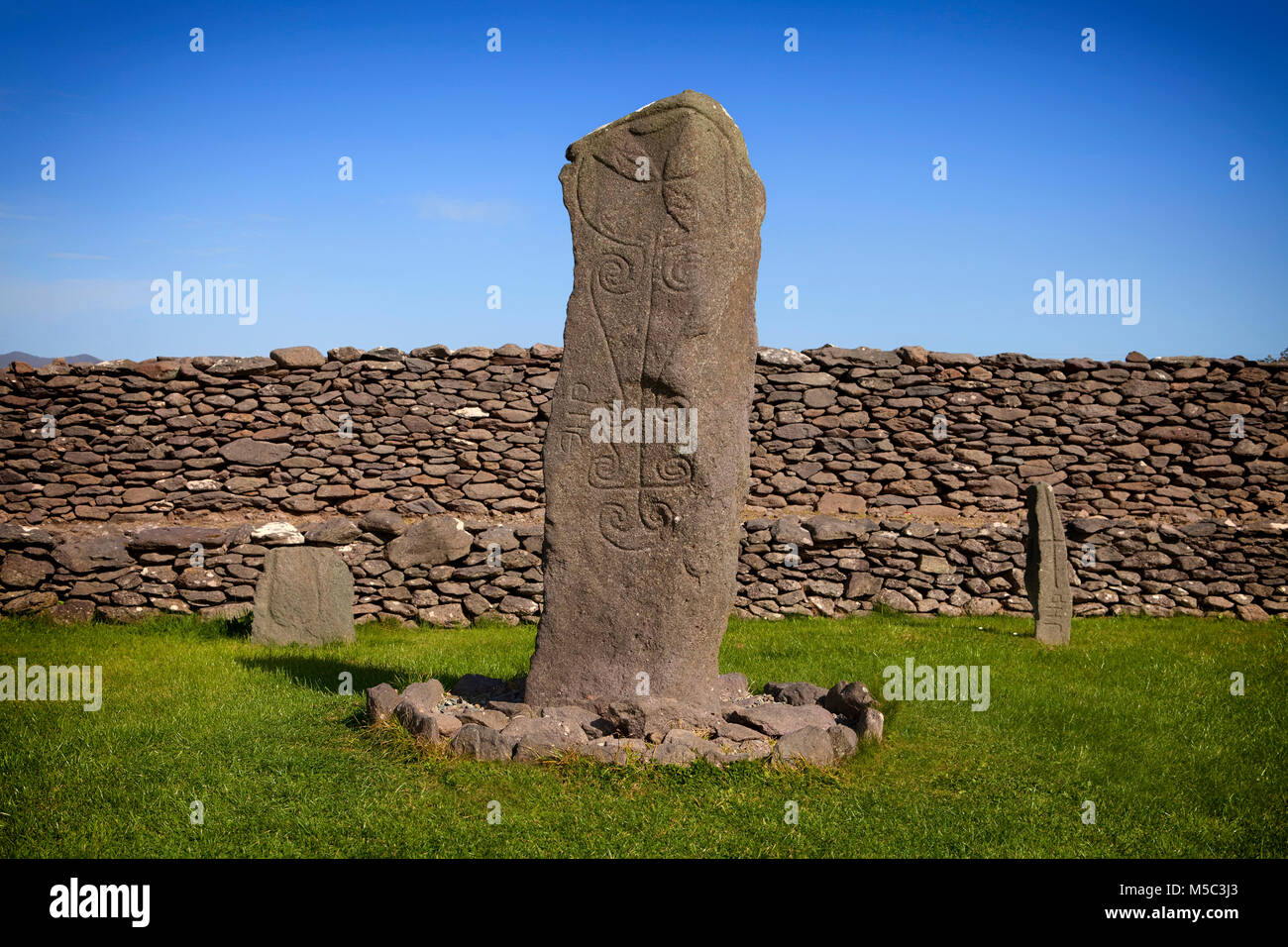 7th century Reask Sculptured Standing Stone on an early Monastic site ...