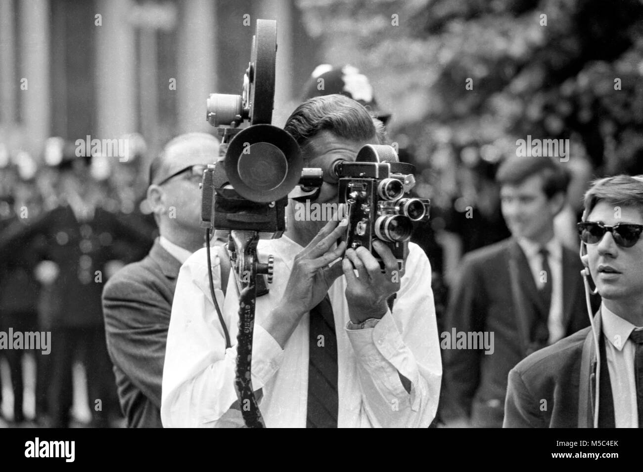 Uk news protest Black and White Stock Photos & Images - Alamy