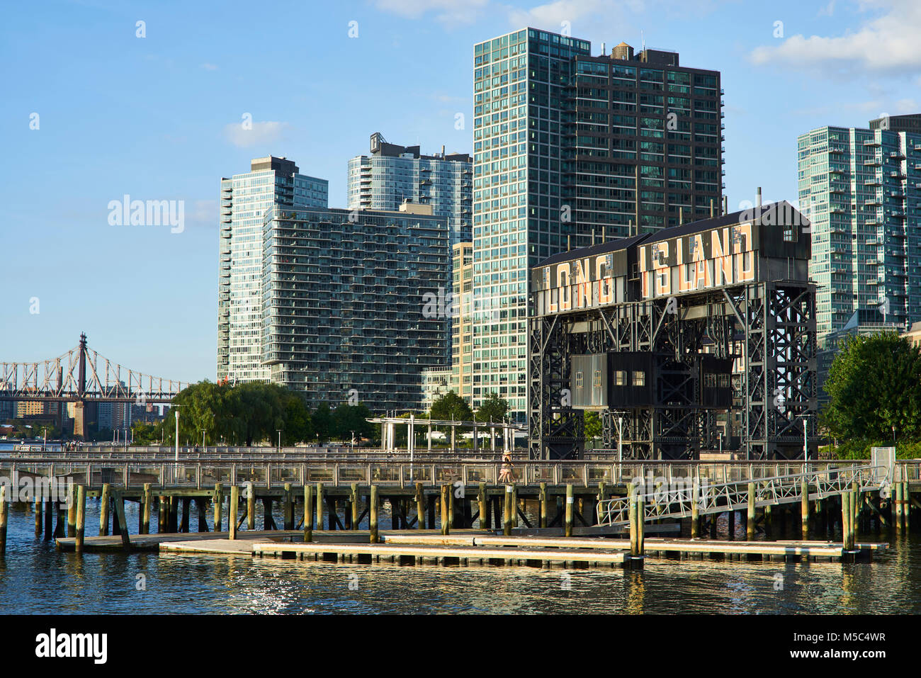 Gantry hi-res stock photography and images - Alamy