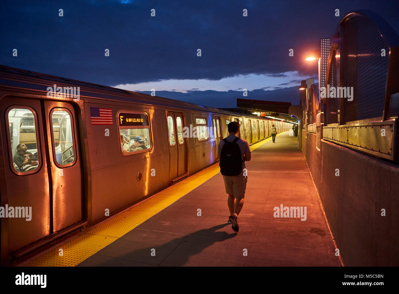 Mta New York High Resolution Stock Photography and Images - Alamy