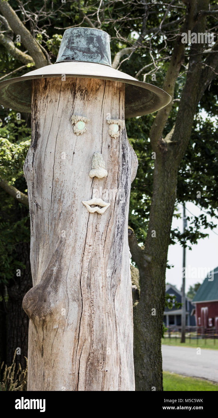Tree Stump Person Stock Photo - Alamy