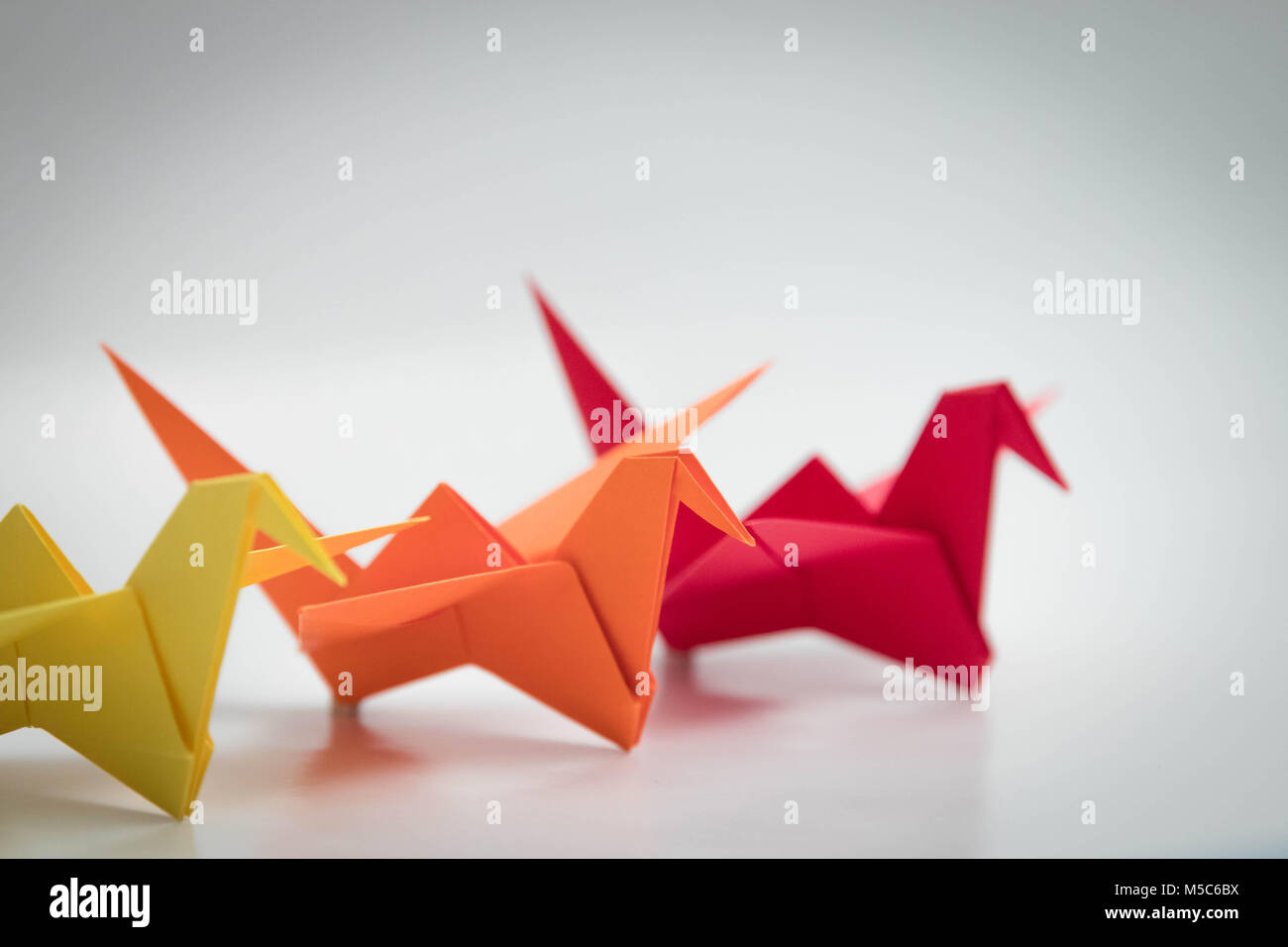 Yellow origami bird hi-res stock photography and images - Alamy