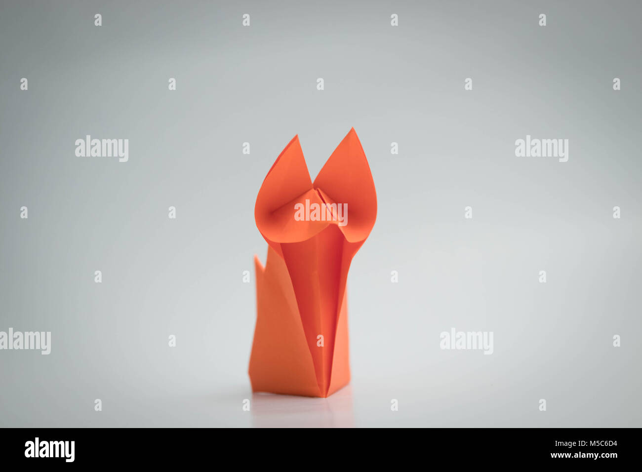 Origami Animal Orange fox Paper Stock Photo - Alamy