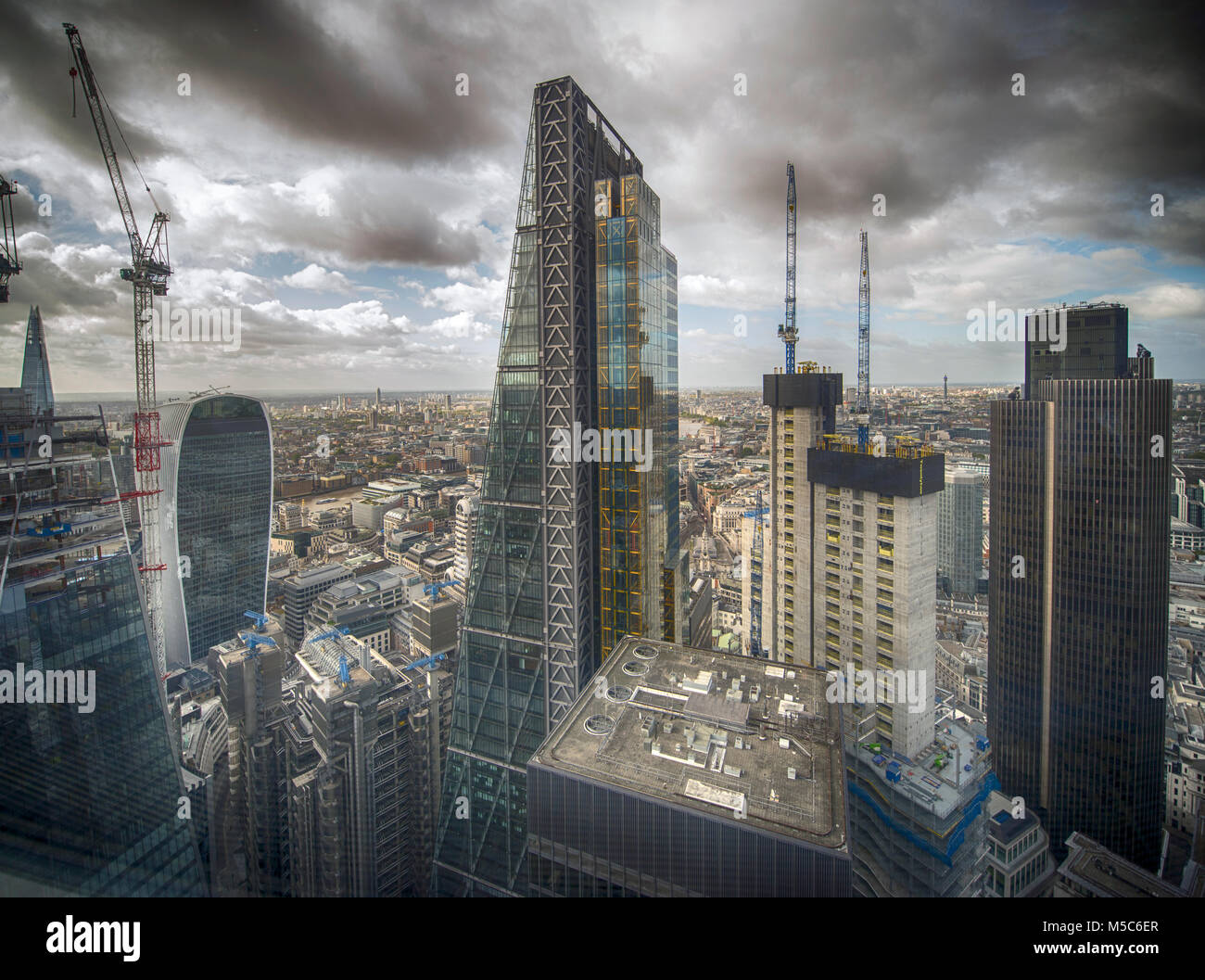 UK Weather: City of London high rise office buildings under cloudy ...