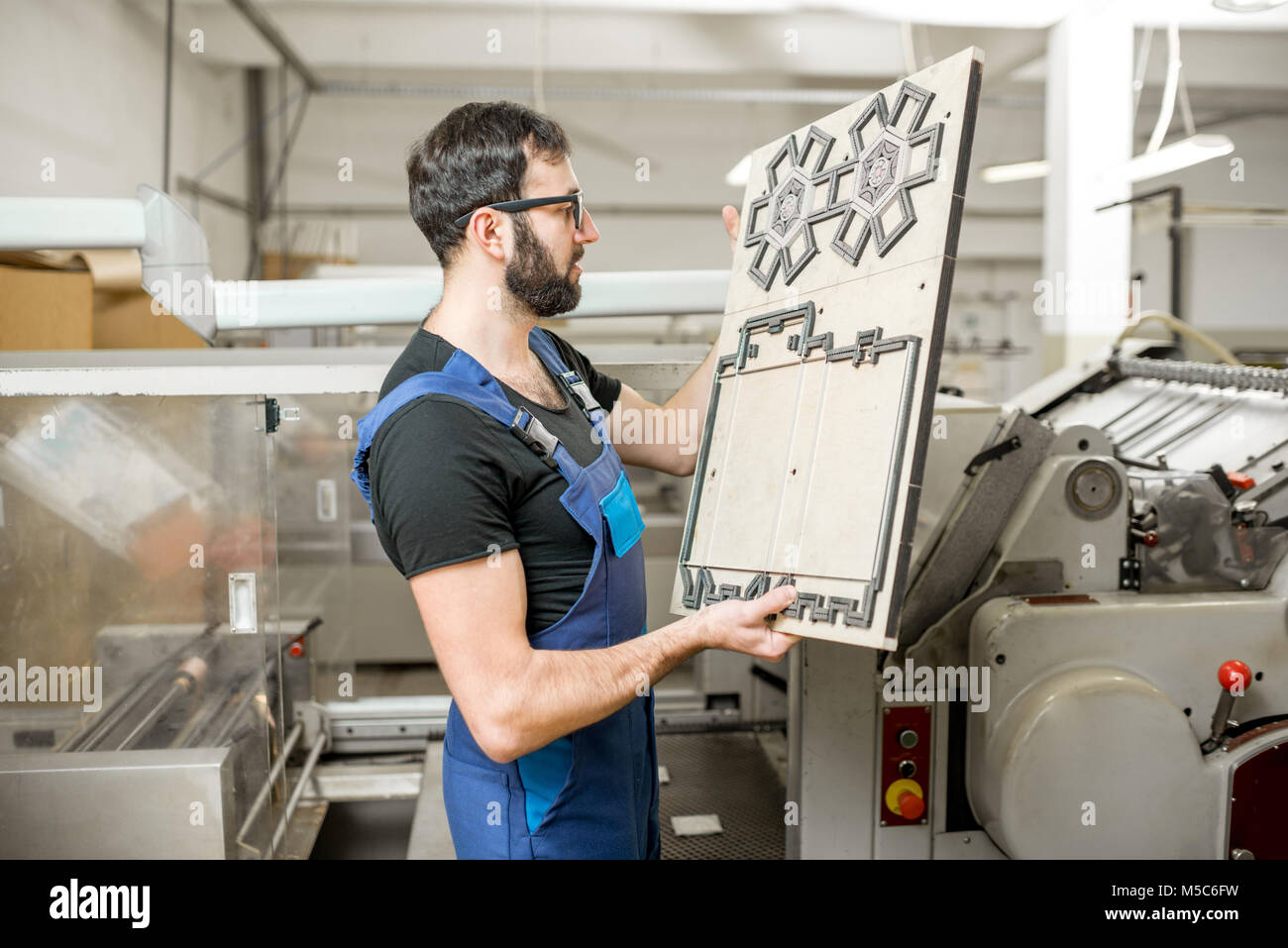 Old cliche factory hi-res stock photography and images - Alamy