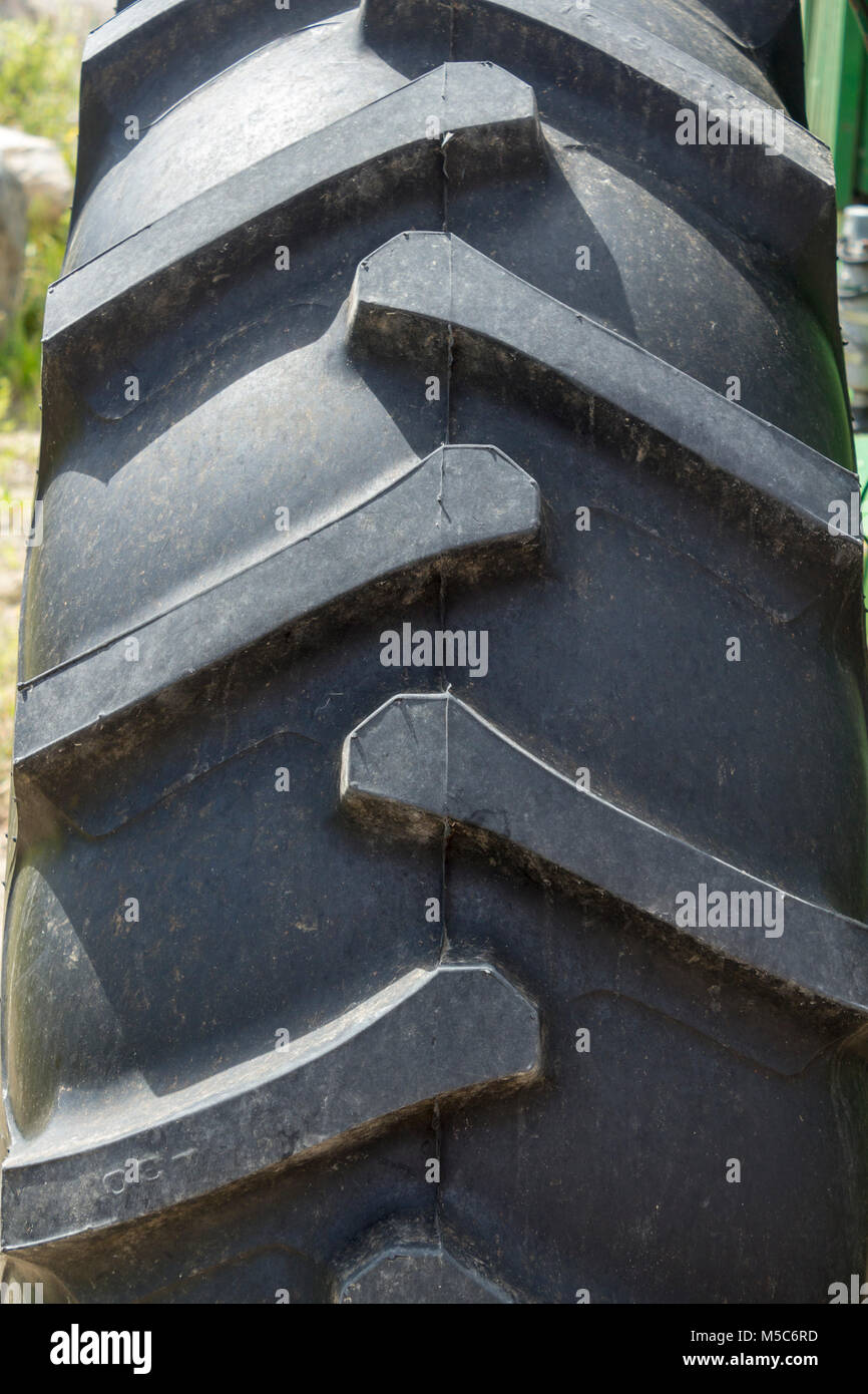 Tractor tread hi-res stock photography and images - Alamy