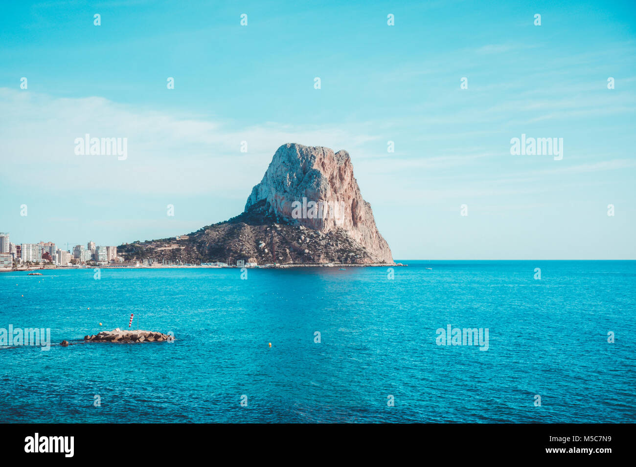 Natural background view of the mediterranean coast in calpe spain hi ...