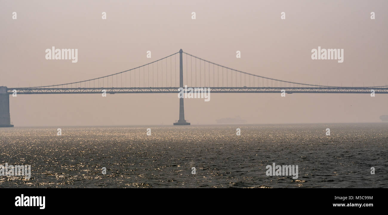 Baybridge hi-res stock photography and images - Alamy