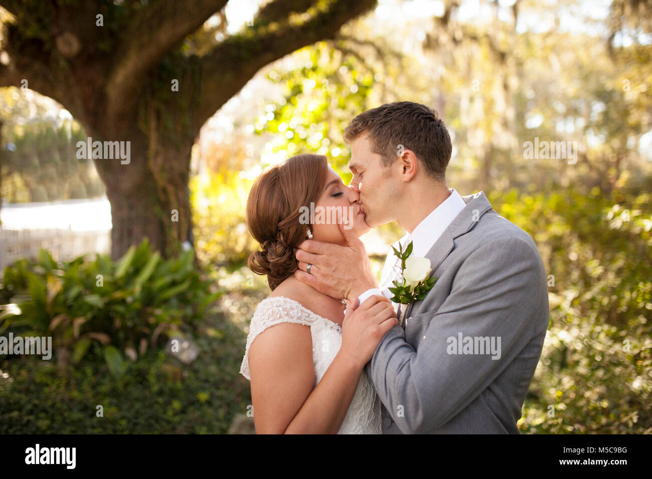 Couple intimate private hi-res stock photography and images - Alamy