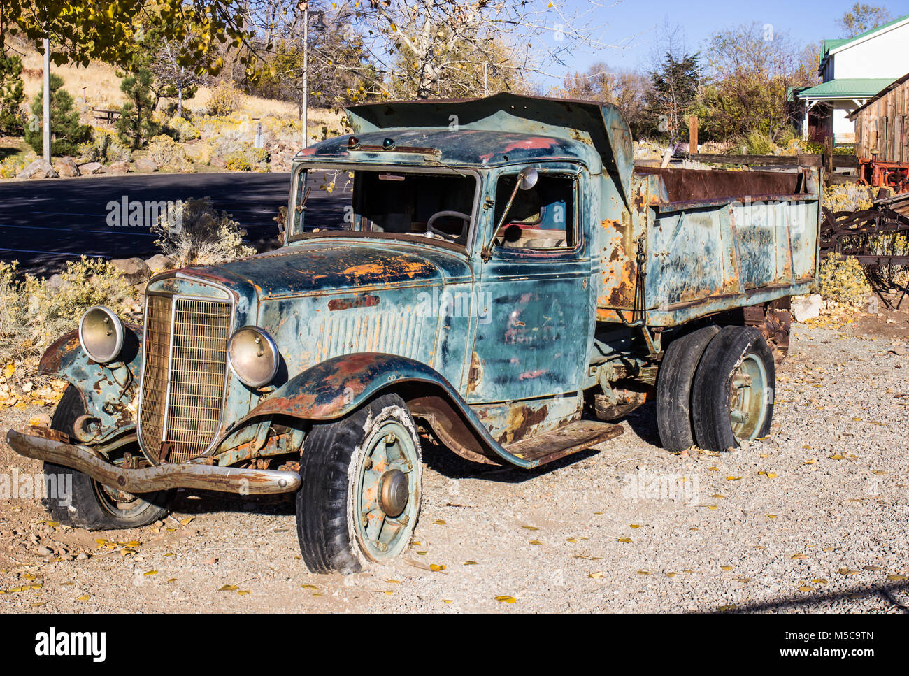 Rusted dump truck hi-res stock photography and images - Alamy