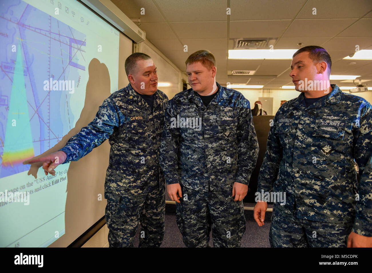 Federal technician hi-res stock photography and images - Alamy