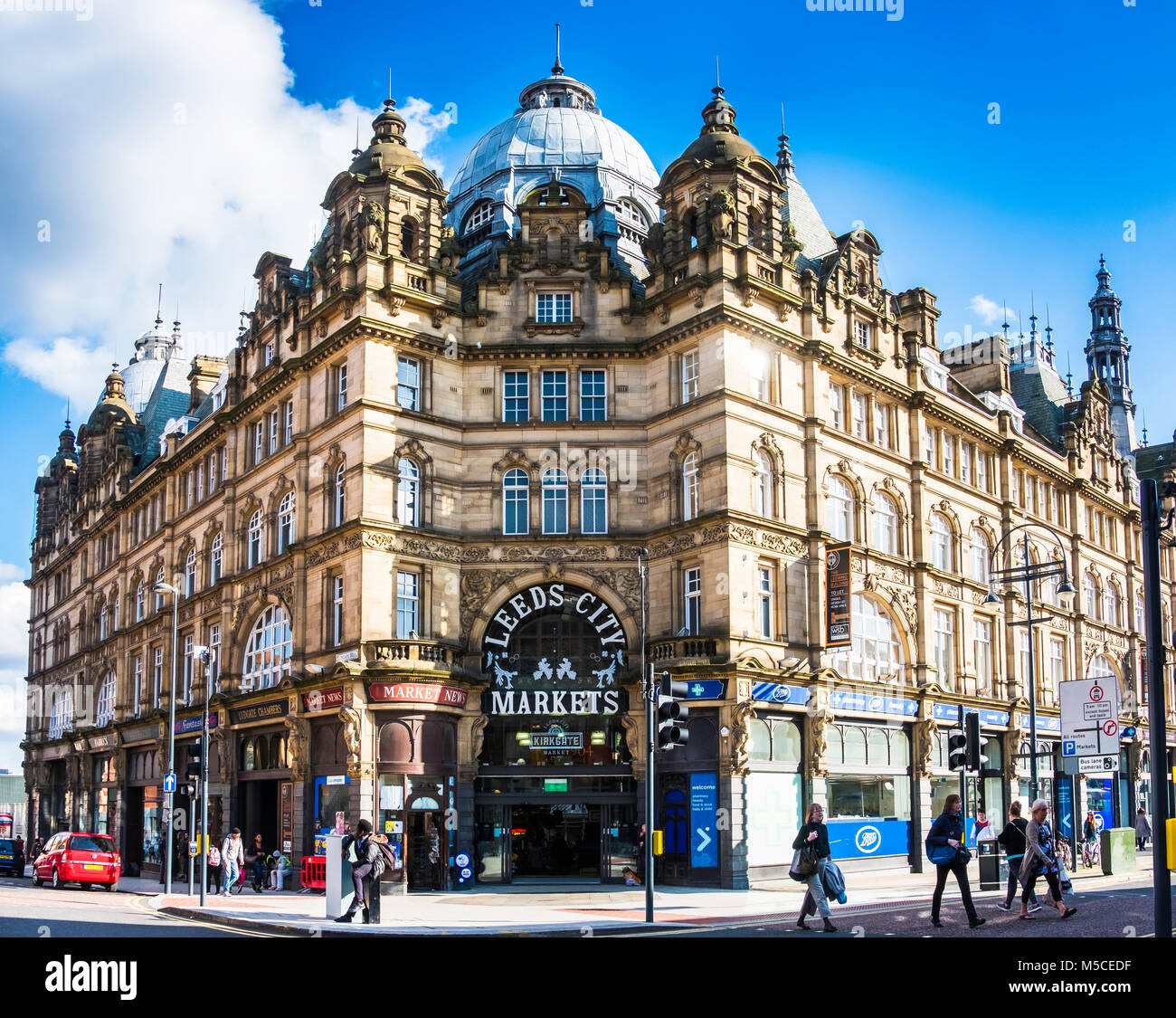 Leeds Shops Stock Photos & Leeds Shops Stock Images - Alamy