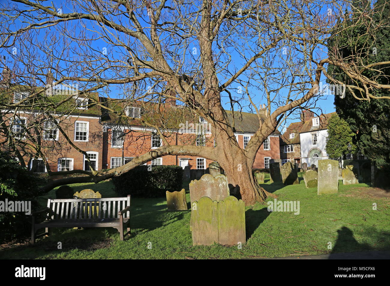 Church square rye houses hi-res stock photography and images - Alamy