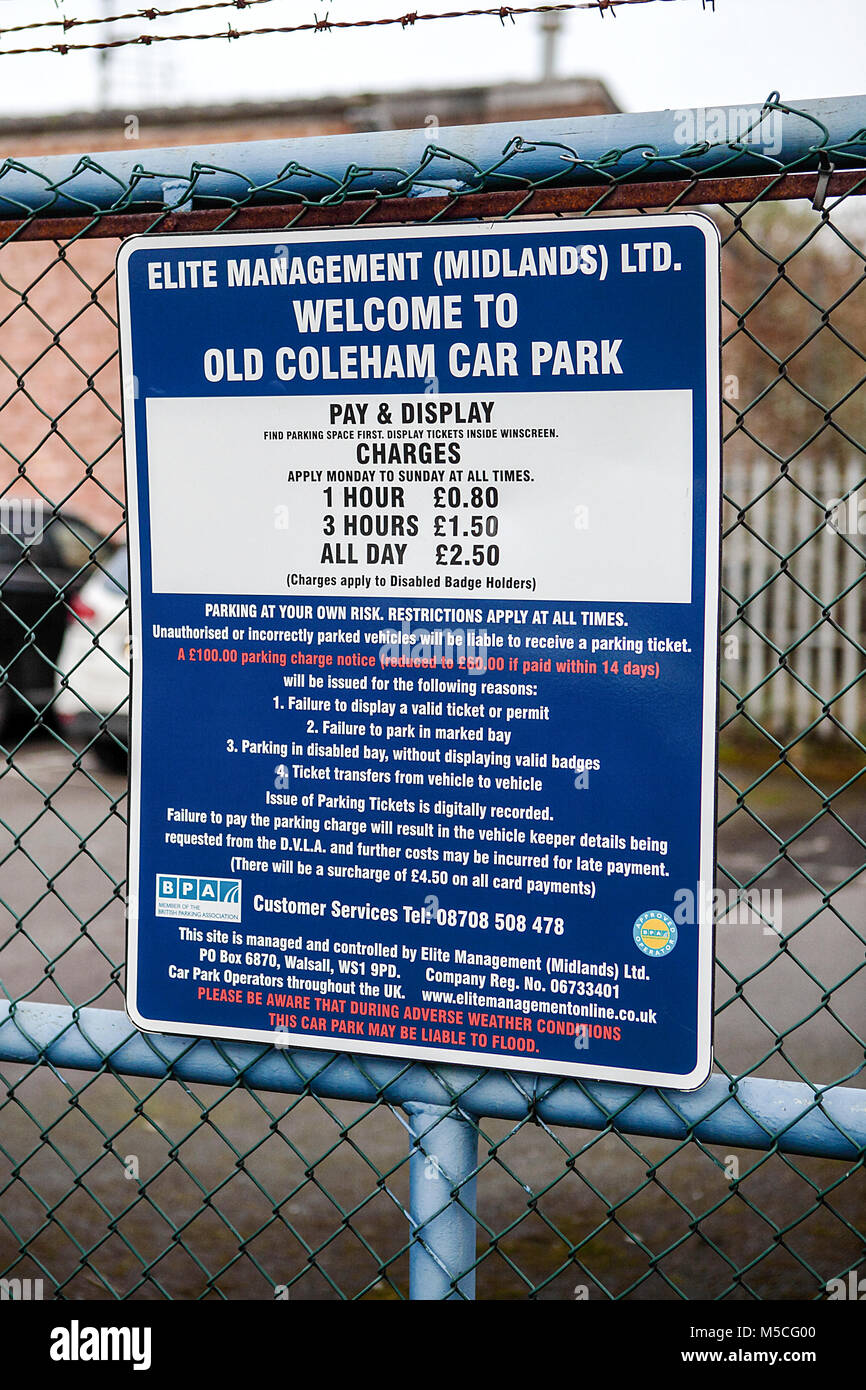 Park and display warning signs Stock Photo - Alamy