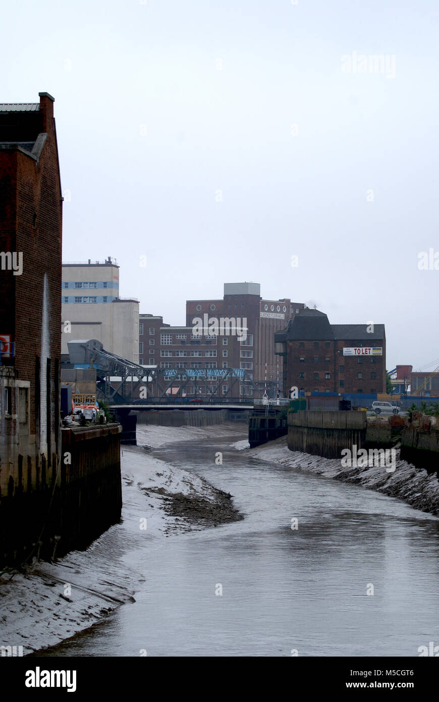 Hull river town hi-res stock photography and images - Alamy