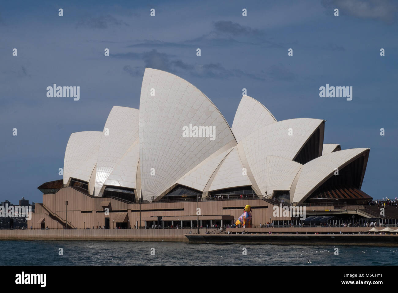 Sydney opera house chinese new year hi-res stock photography and images ...