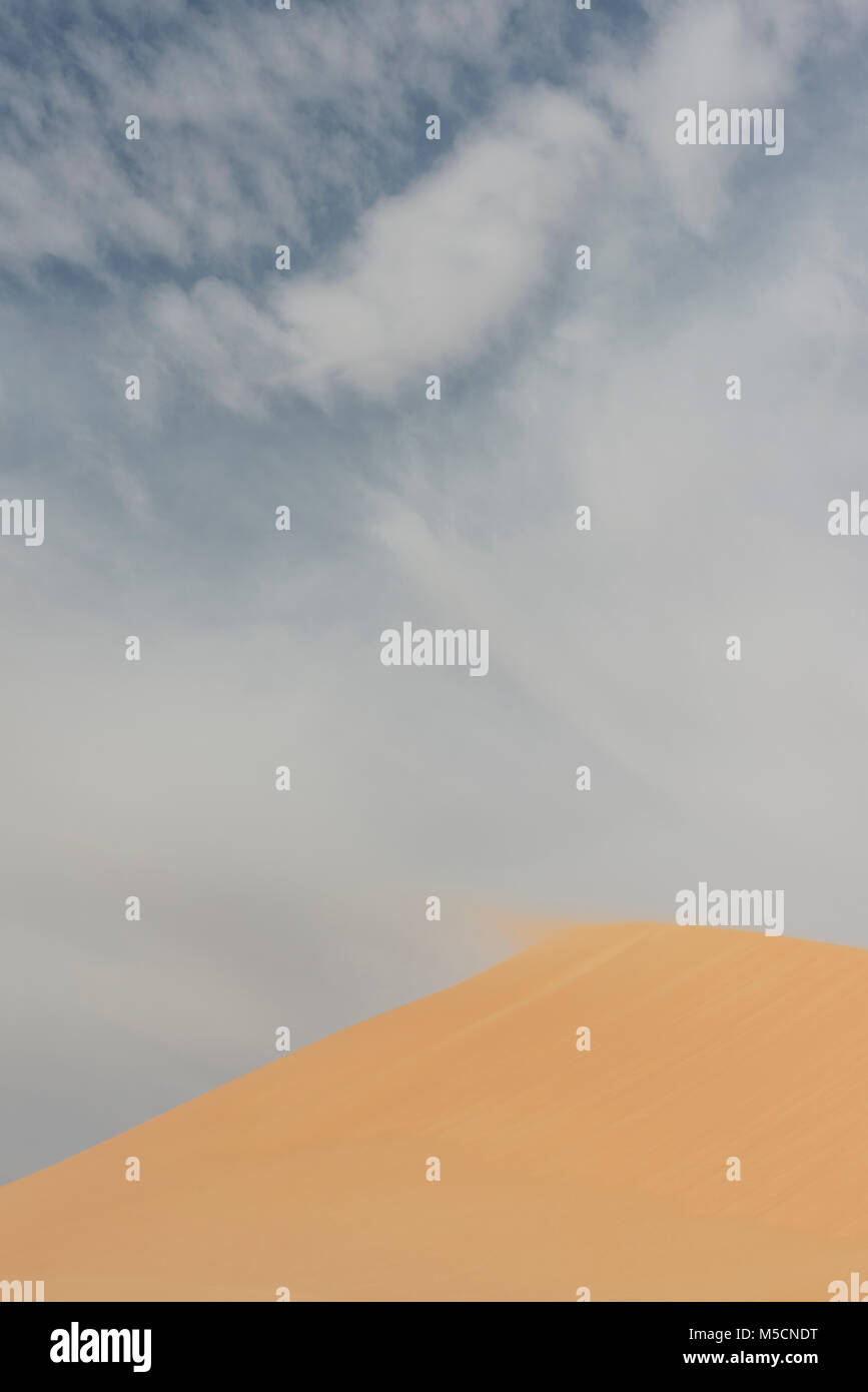 Blowing sand forming sanddunes in the Egyptian Western Desert Stock ...