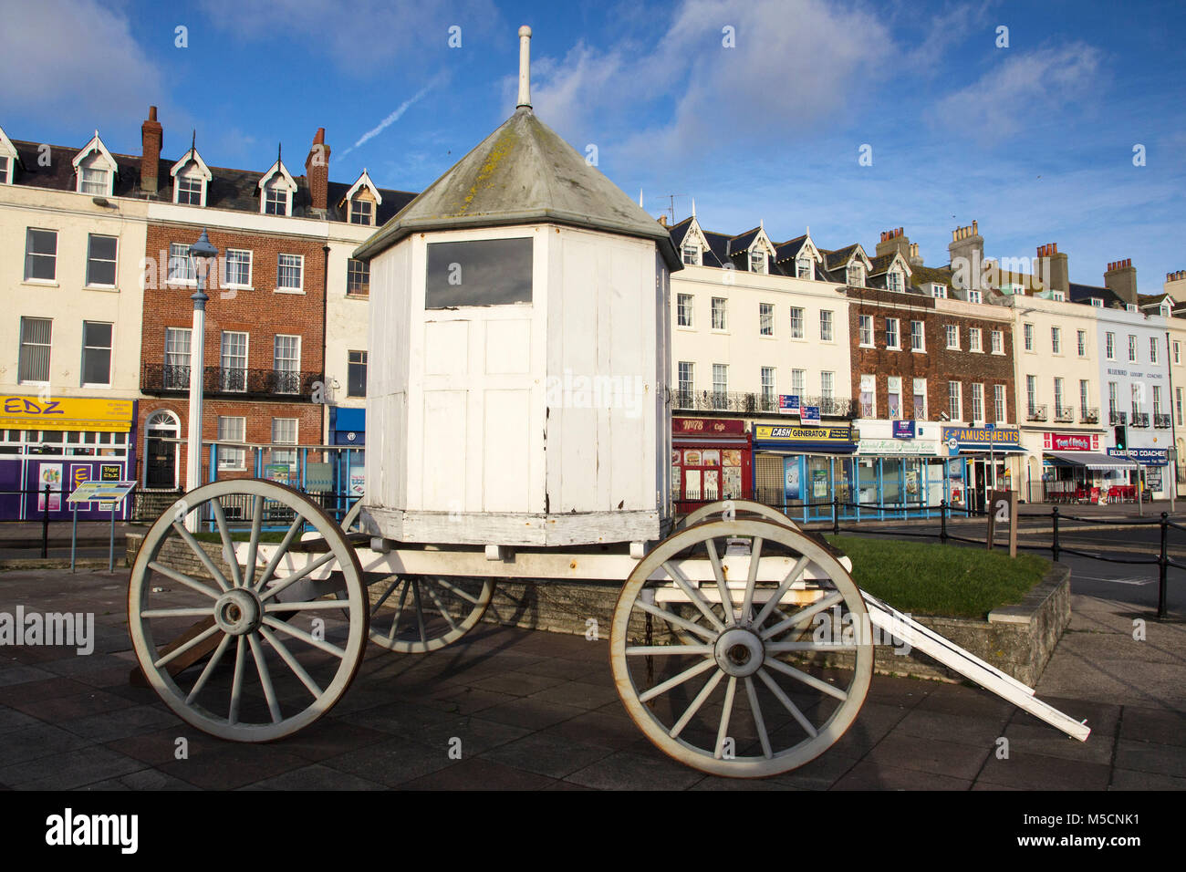 Victorian bathing machine hi-res stock photography and images - Alamy