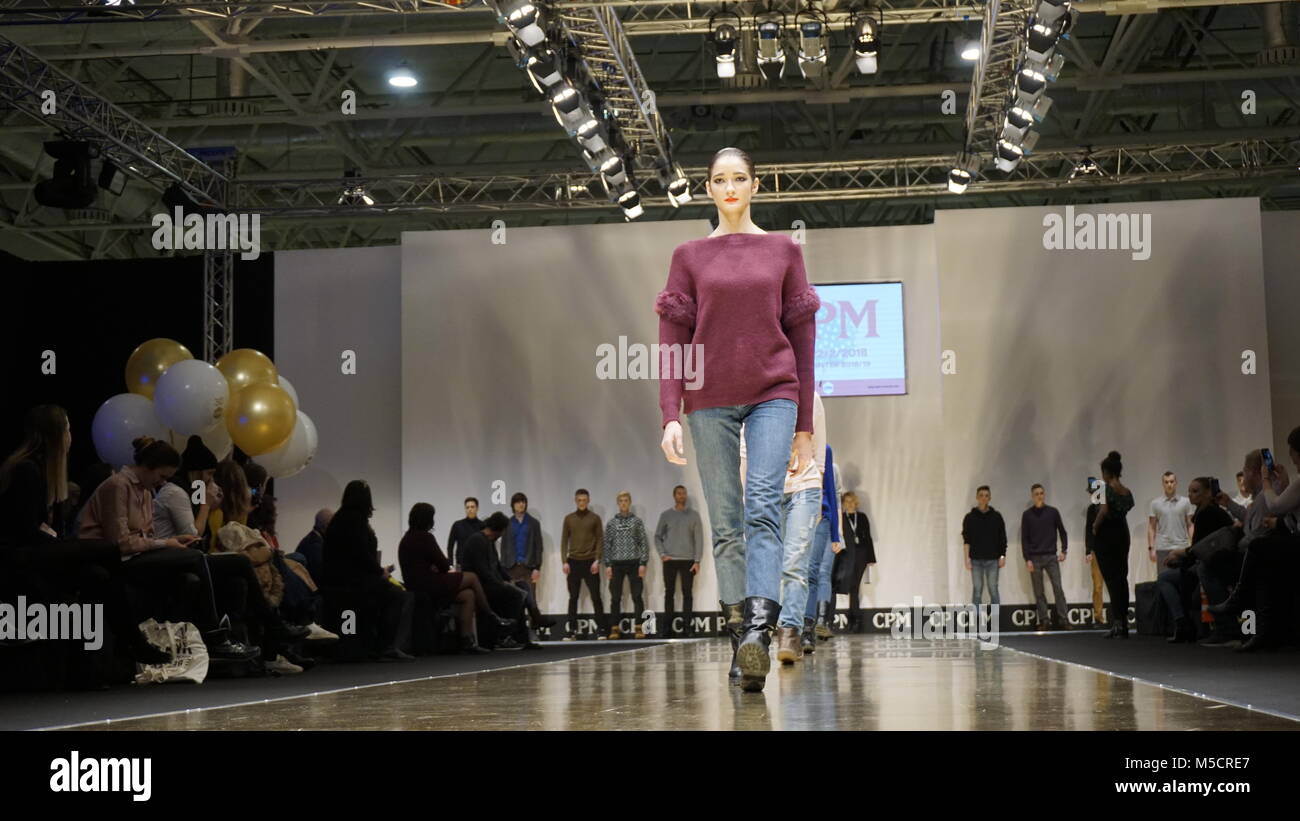 Catwalk model show in Moscow Stock Photo - Alamy