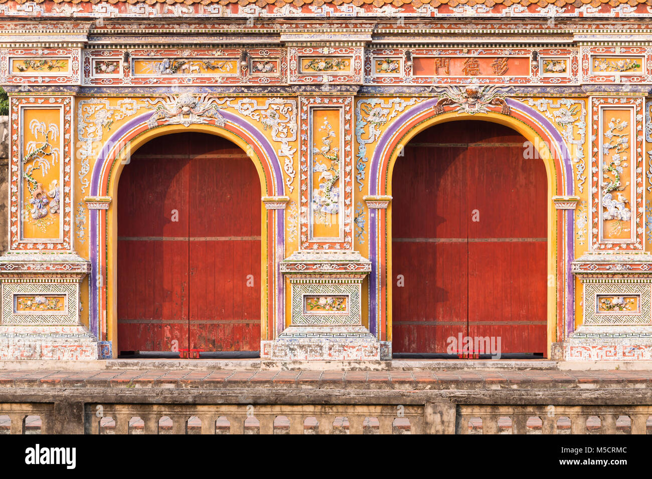 Vietnam gate hi-res stock photography and images - Alamy