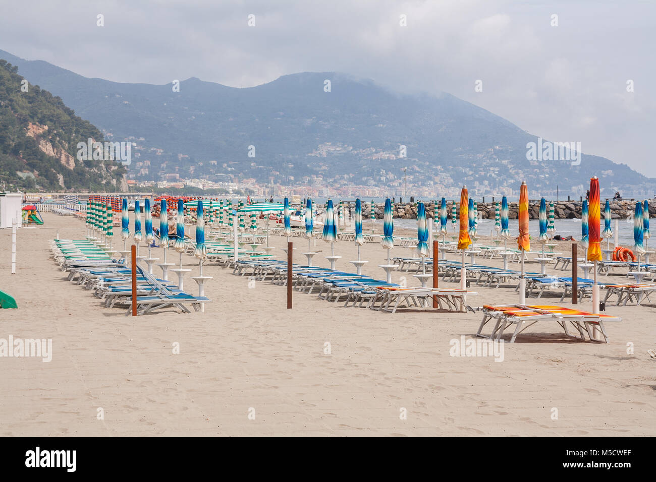 The promenade of Laigueglia, Mar Ligure, Savona, Liguria, Italy Stock ...