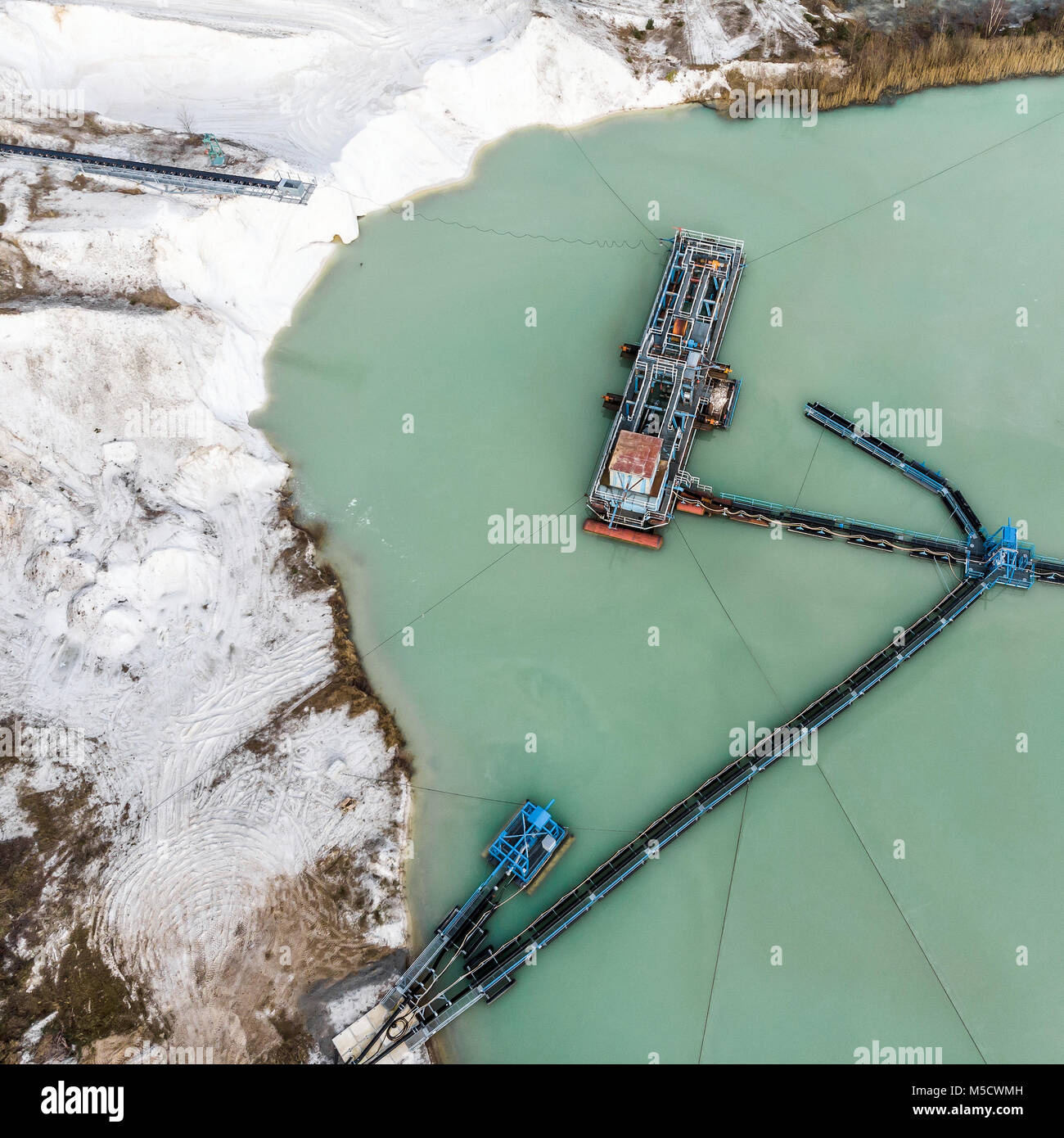 Cutter suction dredging hi-res stock photography and images - Alamy