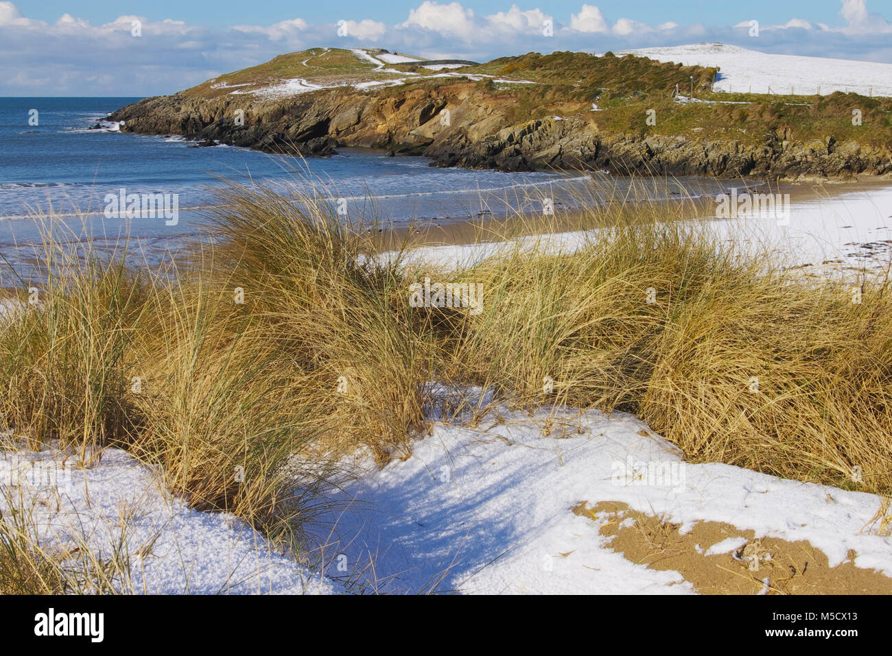 Cable bay hi-res stock photography and images - Alamy